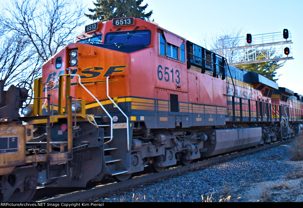 BNSF 6513